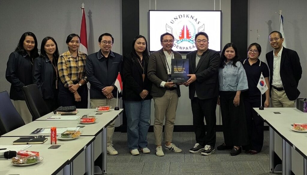 Undiknas International Office